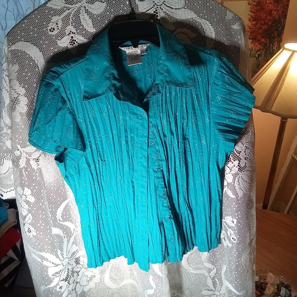 Fred David | Tops | Fred David Stretch Turquoise Blouse Sz L | Poshmark